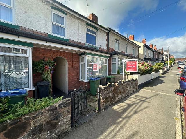 Wharfedale Street, Wednesbury WS10, 3 bed terraced house to rent, £895 pcm | PrimeLocation