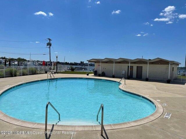 Wharfside Dr, Monmouth Beach, Condo For Sale