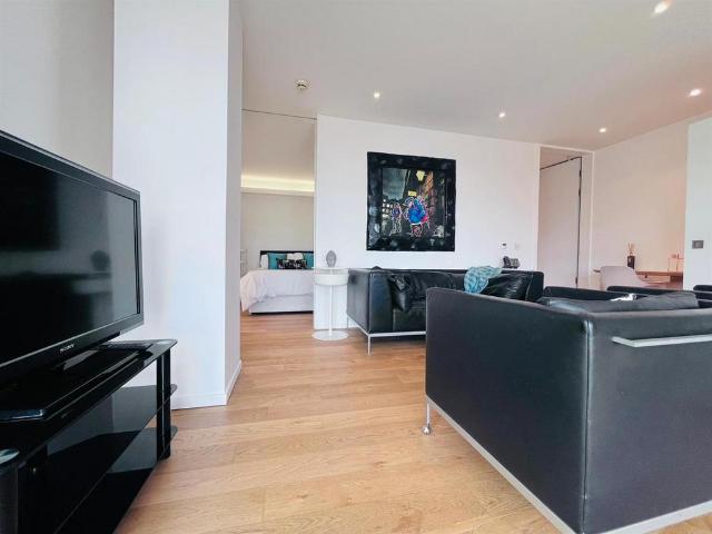 Wharfside Street, Birmingham 2 bed apartment to rent £1,295 pcm £299 pw