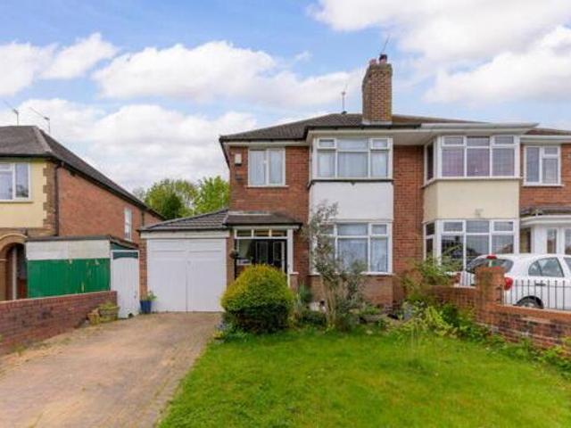 Whetty Lane, Rednal, 3 Bedroom Semi detached