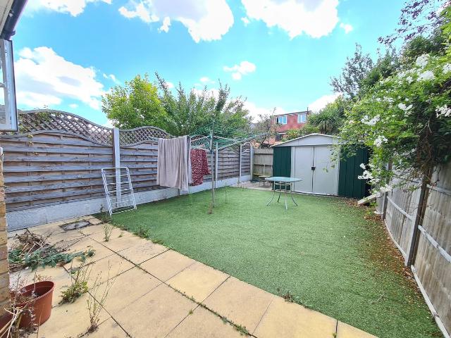 Wheat Sheaf Close, Isle Of Dogs E14, 7 bed terraced house to rent, £5,900 pcm | PrimeLocation