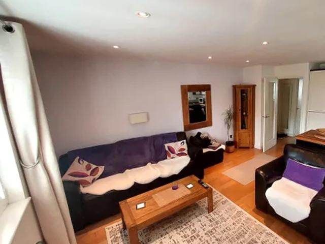 Wheatcroft Court, Rickard Close, London, NW4 4XJ, United Kingdom | 1 bed apartment for rent #167866344 | Rentberry