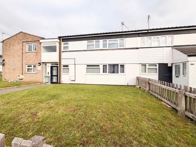Wheatcroft Drive, Chelmsley Wood, Birmingham B37, 2 bed flat to rent, £875 pcm | PrimeLocation