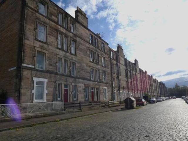 Wheatfield Place, Gorgie, 1 Bedroom Flat