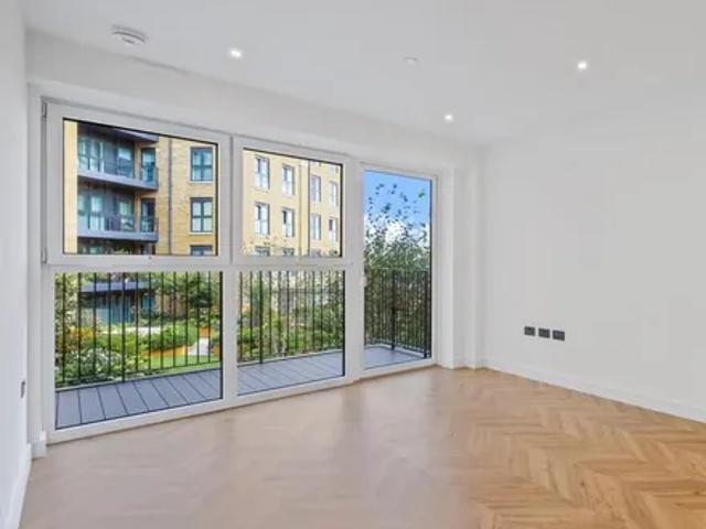 Wheatfield Way, London, KT1 2QS, United Kingdom | 2 bed apartment for rent #140801618 | Rentberry