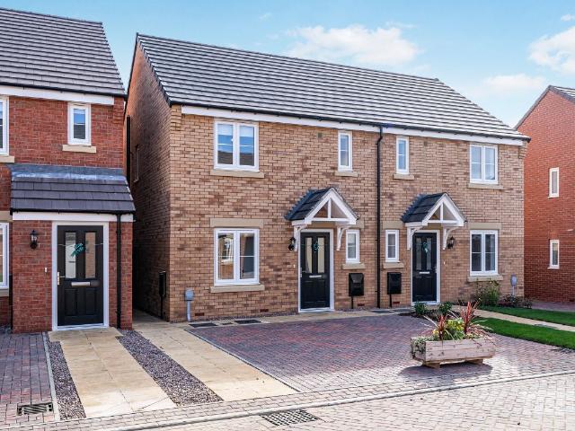 Wheatfields, Chatteris PE16, 3 bed semi detached house to rent, £1,350 pcm | PrimeLocation
