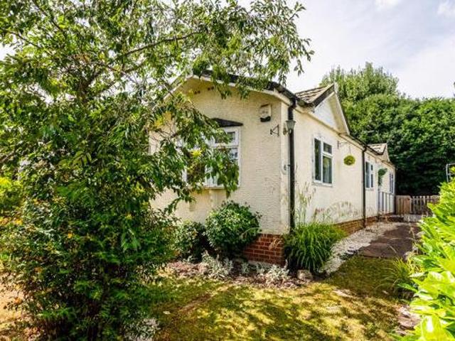 Wheatfields Park, Callow End, 2 Bedroom Park