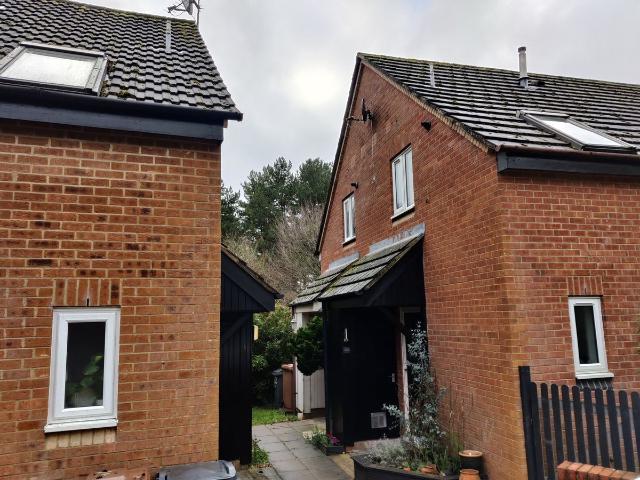 Wheatlands, Stevenage SG2, 1 bed detached house to rent, £1,100 pcm | PrimeLocation