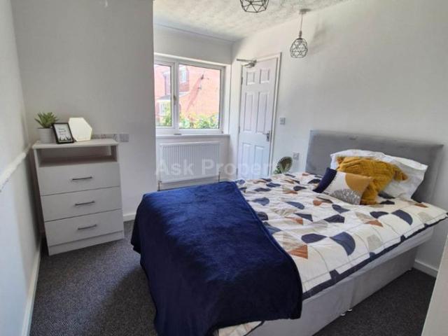 Wheatley Close, Forest Town NG19, Room to rent, £498 pcm | PrimeLocation