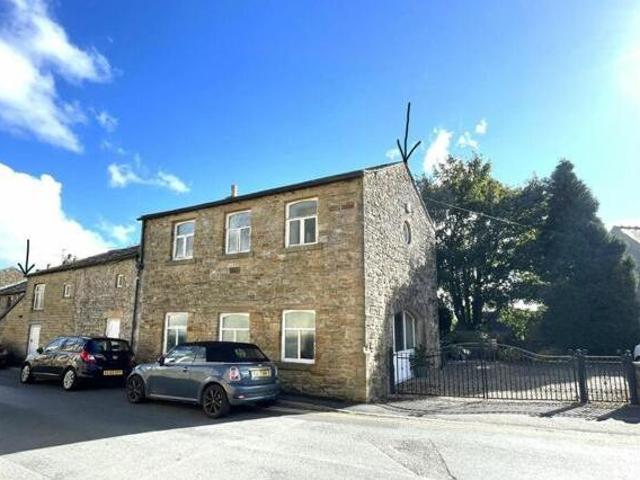 Wheatley Lane Road, Fence, 4 Bedroom End