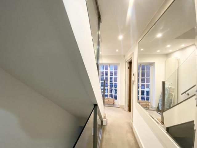 Wheatley Street, London W1G, 4 bed flat to rent, £5,200 pcm | PrimeLocation