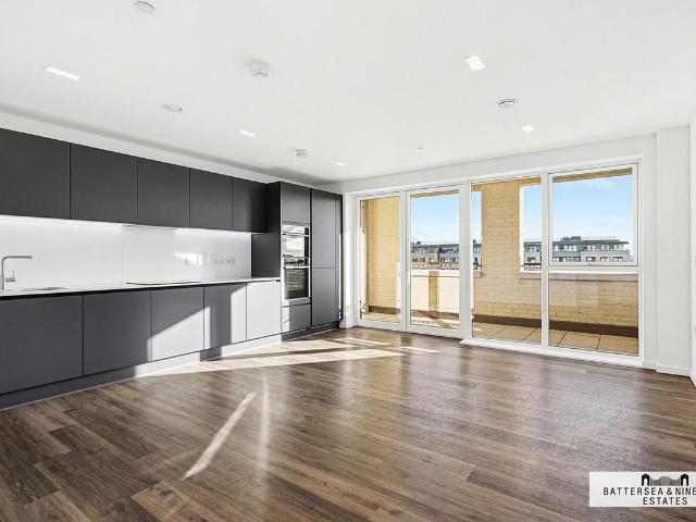 Wheatstone Gardens, Notting Hill W10, 2 bed flat to rent, £3,358 pcm | PrimeLocation