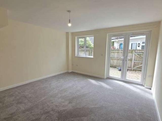 Wheddon Court, Chard, TA20