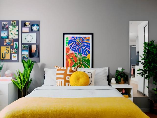 WHEELCHAIR ACCESSIBLE STUDIO