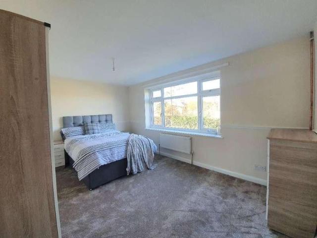Whernside Way, Northampton, NN5