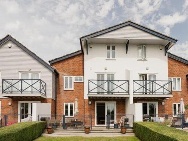 Wherry Close, Chedgrave, 4 Bedroom Town