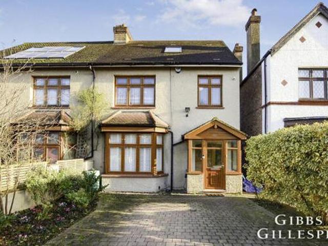 Whitchurch Gardens, Edgware, 4 Bedroom Semi detached