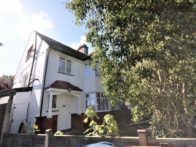 Whitchurch Lane, Edgware HA8, 1 bed flat to rent, £950 pcm | PrimeLocation
