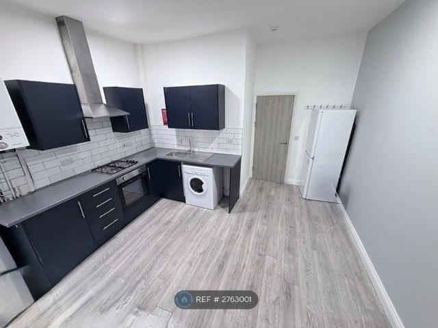 Whitchurch Road, Cardiff CF14, 2 bed flat to rent, £1,195 pcm | PrimeLocation