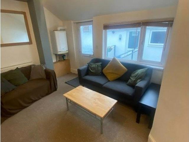 Whitchurch Road, Cardiff CF14, 3 bed flat to rent, £1,725 pcm | PrimeLocation