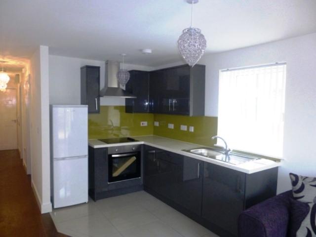 Whitchurch Road, Heath, Cardiff CF14, 1 bed flat to rent, £795 pcm | PrimeLocation