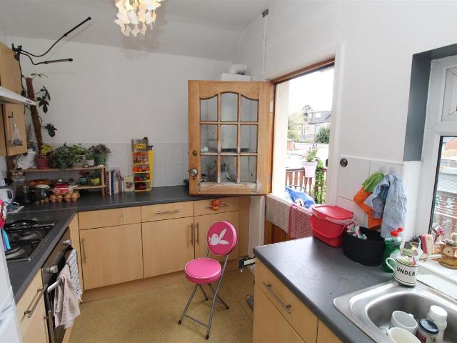 Whitchurch Road, Heath, Cardiff CF14, 3 bed flat to rent, £1,725 pcm | PrimeLocation