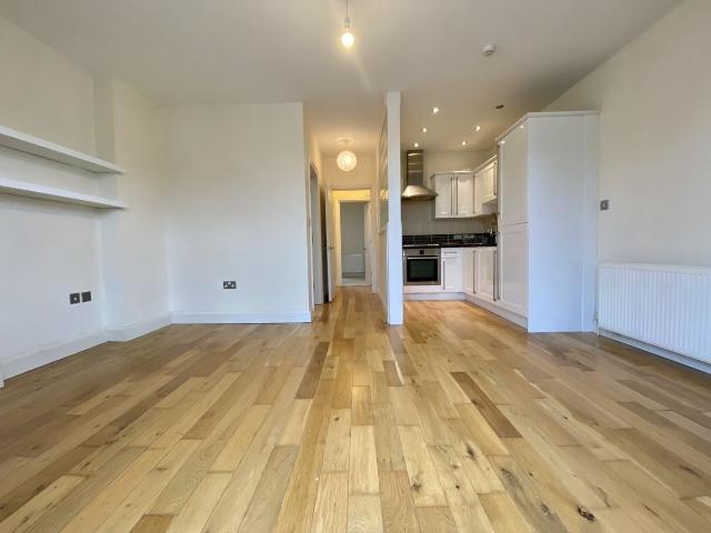 Whitchurch Road, Heath CF14, 1 bed terraced house to rent, £850 pcm | PrimeLocation