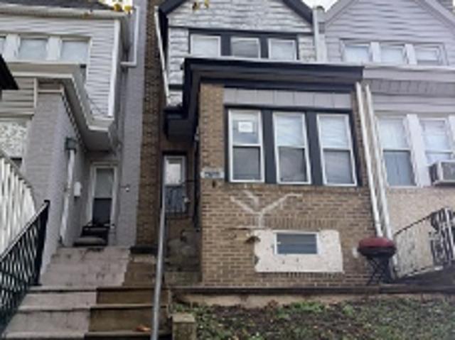 Whitaker Ave