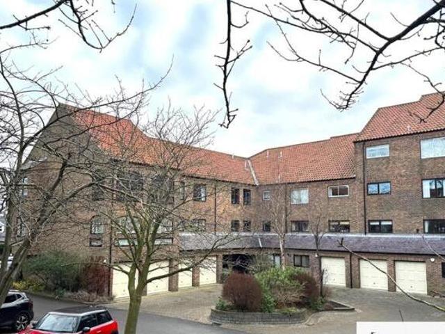 Whitburn Hall, Whitburn, 2 Bedroom Apartment