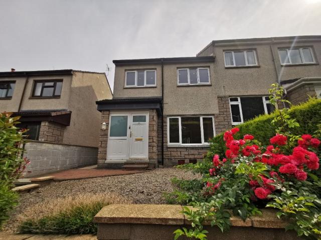 Whitburn Place, Downfield, Dundee DD3, 3 bed terraced house to rent, £1,200 pcm | PrimeLocation