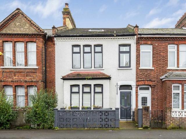 Whitburn Road, London SE13 4 bed house to rent £3,500 pcm £808 pw