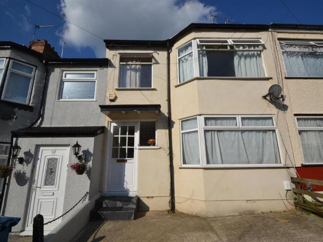 Whitby Road, Harrow 5 bed house to rent £2,700 pcm £623 pw