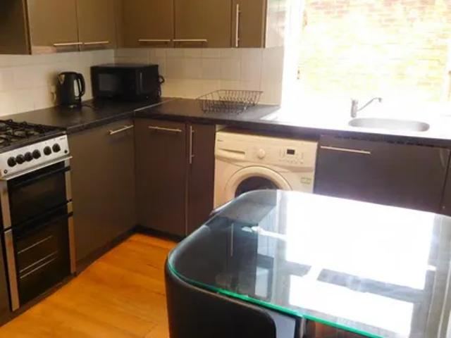 Whitby Road, Manchester, M14 6QJ, United Kingdom | 5 bed townhouse for rent #138472354 | Rentberry
