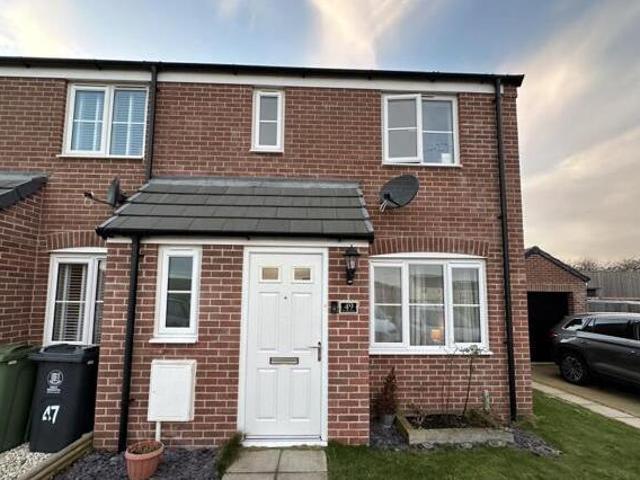 Whitby Road, Ormesby, 3 Bedroom House