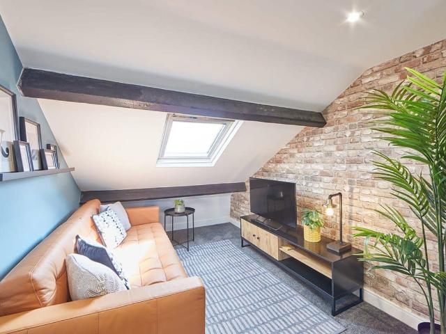 Whitby YO21, 1 bed flat to rent, £1,767 pcm | PrimeLocation