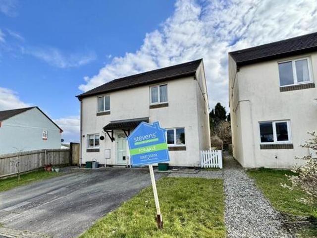 White Tor Close, Okehampton, 2 Bedroom Semi detached
