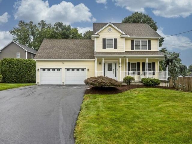 White Ave, East Longmeadow, Home For Sale