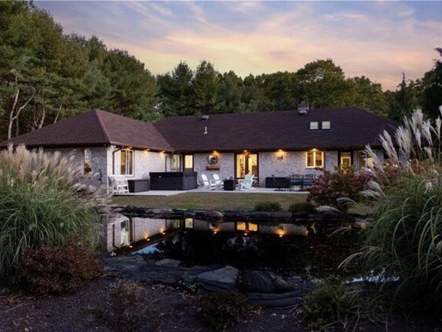White Birch Cir, Scituate, Home For Sale