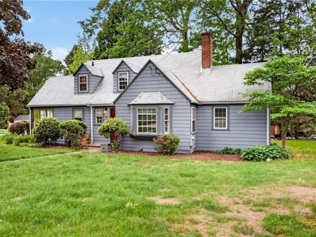 White Birch Rd, Cranston, Home For Sale