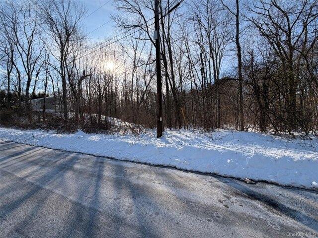 White Birch Rd, Hyde Park, Plot For Sale