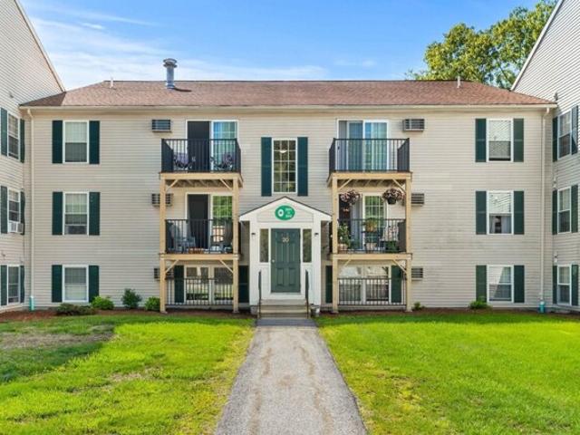 White Cedar Blvd, Portsmouth, Condo For Sale