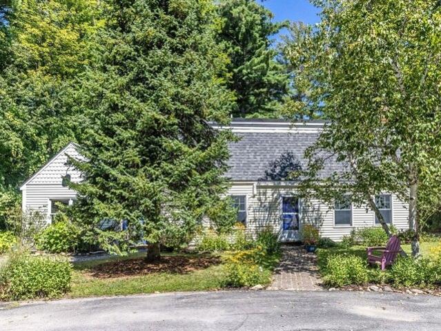 White Cedar Ln, Shelburne, Home For Sale