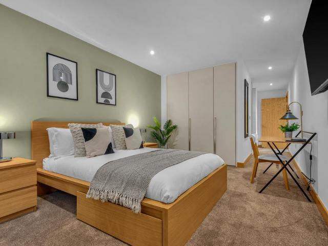White Church Lane, London E1 Studio to rent £4,853 pcm £1,120 pw