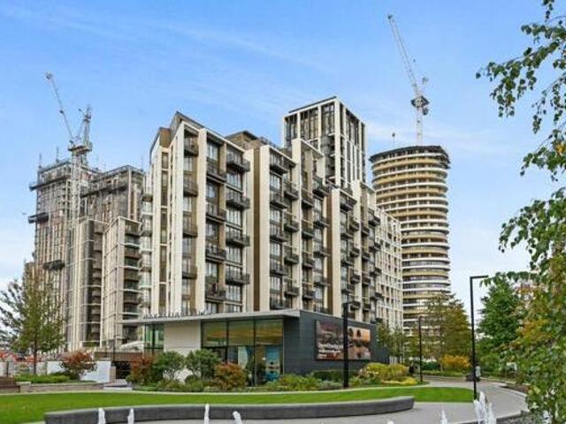White City Living, White City, Parking For Rent