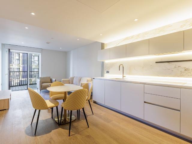 White City Living, Cassini Apartments, Cascade Way, White City W12, 1 bed flat to rent, £2,999 pcm | PrimeLocation