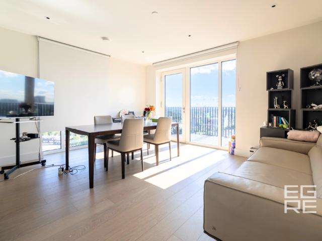 White City Living, London W12 1 bed apartment to rent £3,200 pcm £738 pw