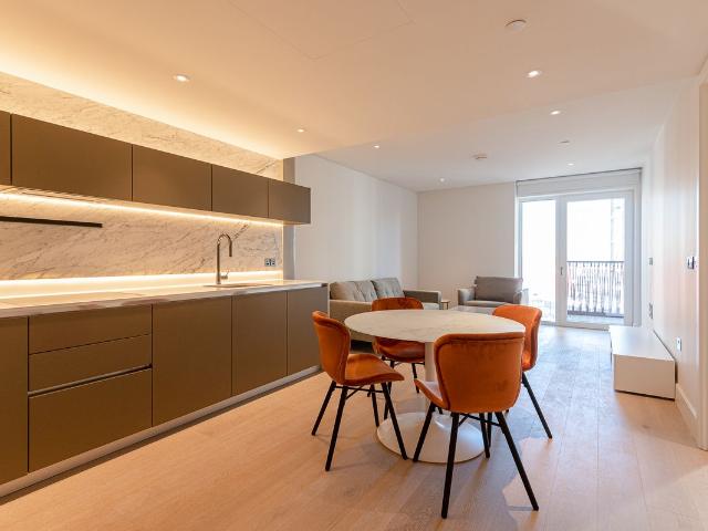 White City Living, Parkside Apartments, Cascade Way, White City W12, 1 bed flat to rent, £2,925 pcm | PrimeLocation