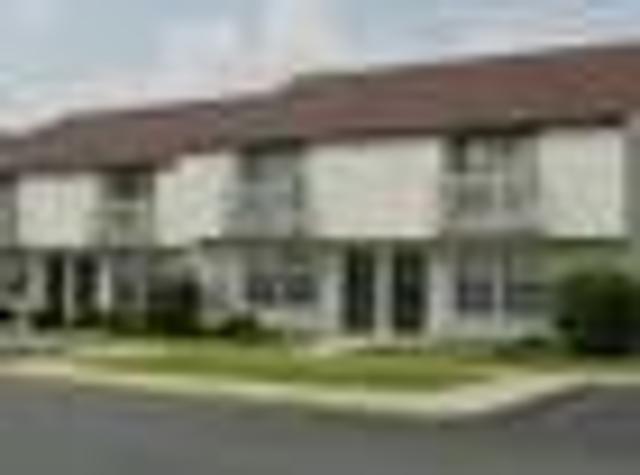 White Hall East Townhome Kent State Student Hous
