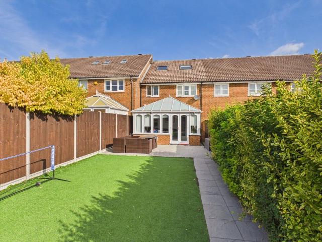 White Hart Close, Chalfont St. Giles, Buckinghamshire HP8, 5 bed terraced house to rent, £3,000 pcm | PrimeLocation