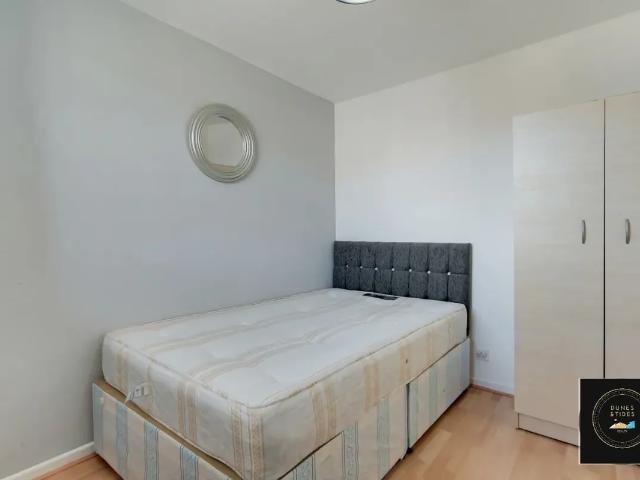 White Hart Lane N17, Room to rent, £725 pcm | PrimeLocation